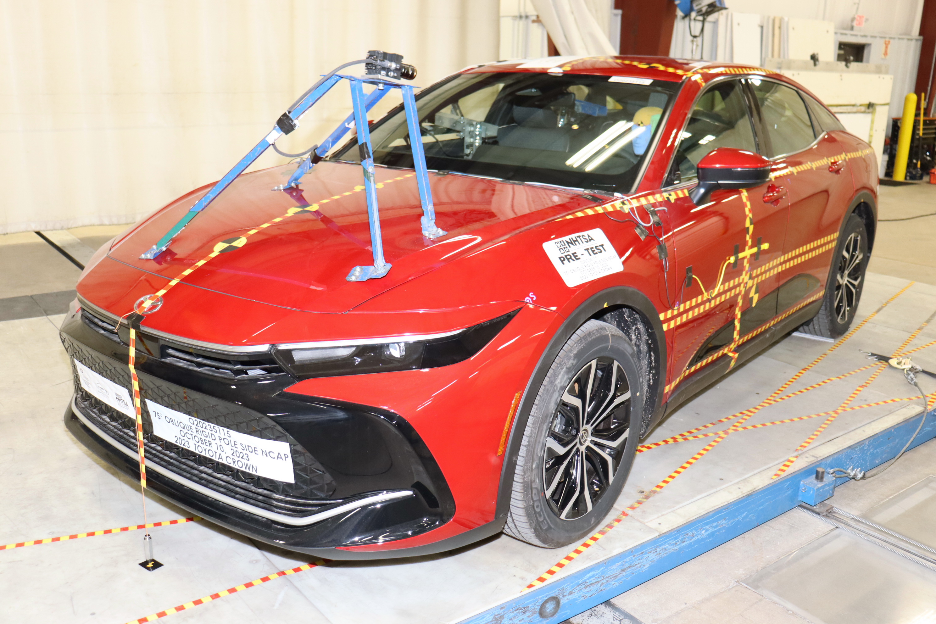 Crash Test 2023 TOYOTA CROWN HYBRID (15023) | Car Full Check